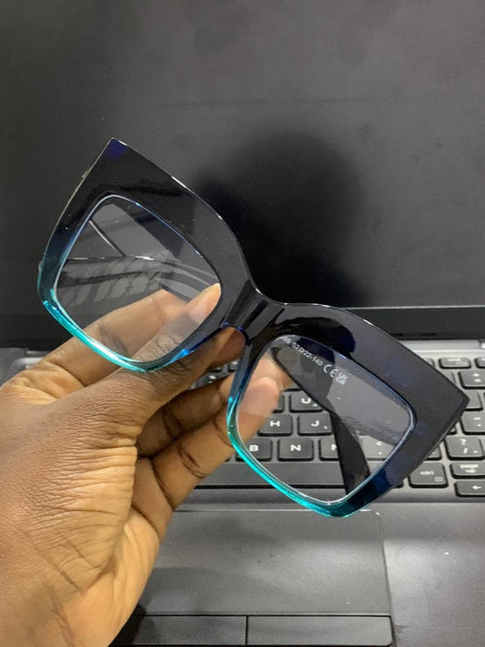 NERD FRAMES – LolasNest